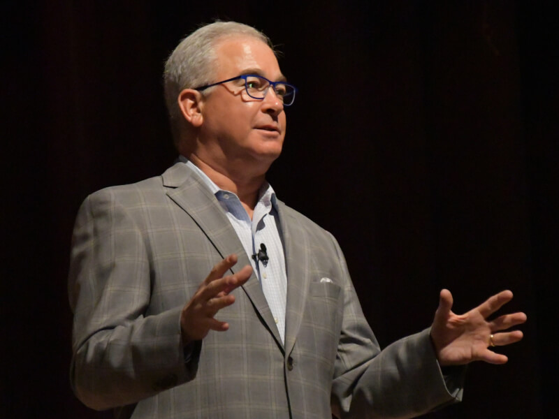 Michael Barkann Visits Center for Student Leadershp